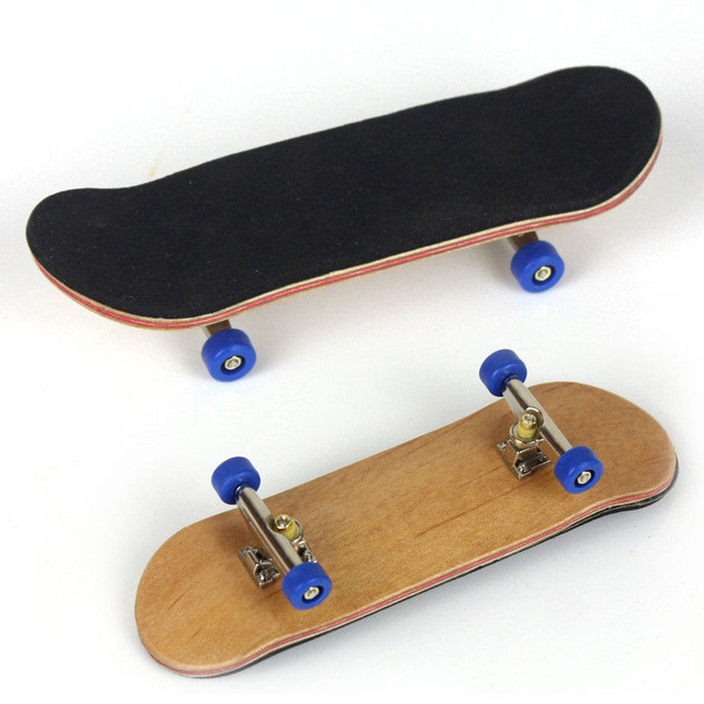 Nih, Buat Lo yang Kepengen Beli Fingerboard! | SUPERLIVE
