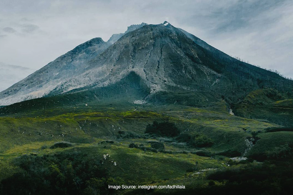 Aktivitas Menarik yang Bisa Lo Lakukan di Gunung Sinabung | SUPERLIVE