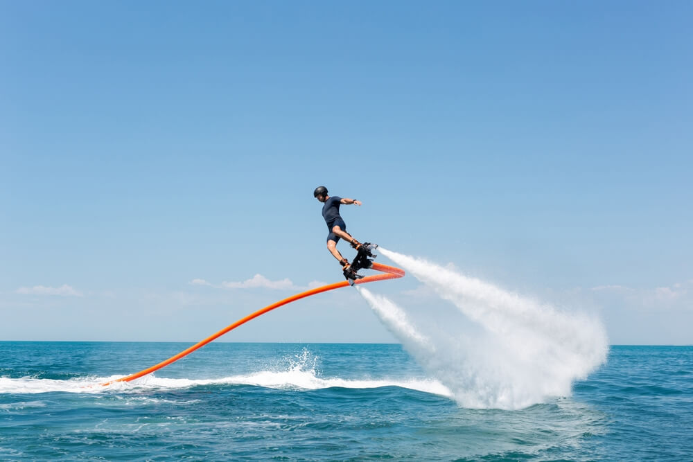Mau Coba Flyboarding? Ini Tempat Terbaik di Indonesia! | SUPERLIVE