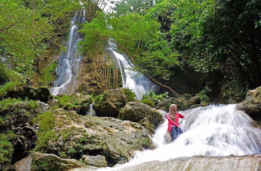 Air Terjun Sri Gethuk, Hidden Gem di Gunung Kidul Yogyakarta yang Mempesona | SUPERLIVE