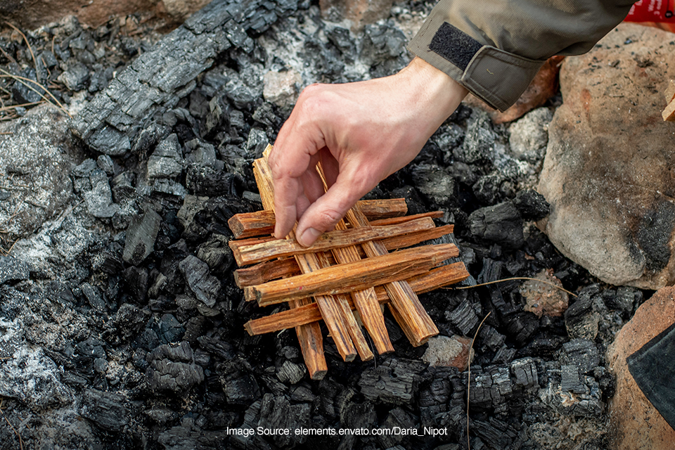 Cara Pembuatan Api Unggun di Gunung Termudah | SUPERLIVE