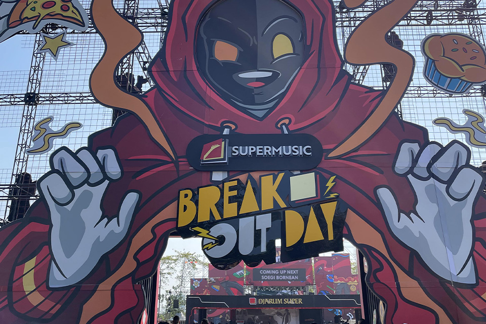Break Out Day Fest Cirebon Berlangsung Super Seru! | SUPERLIVE