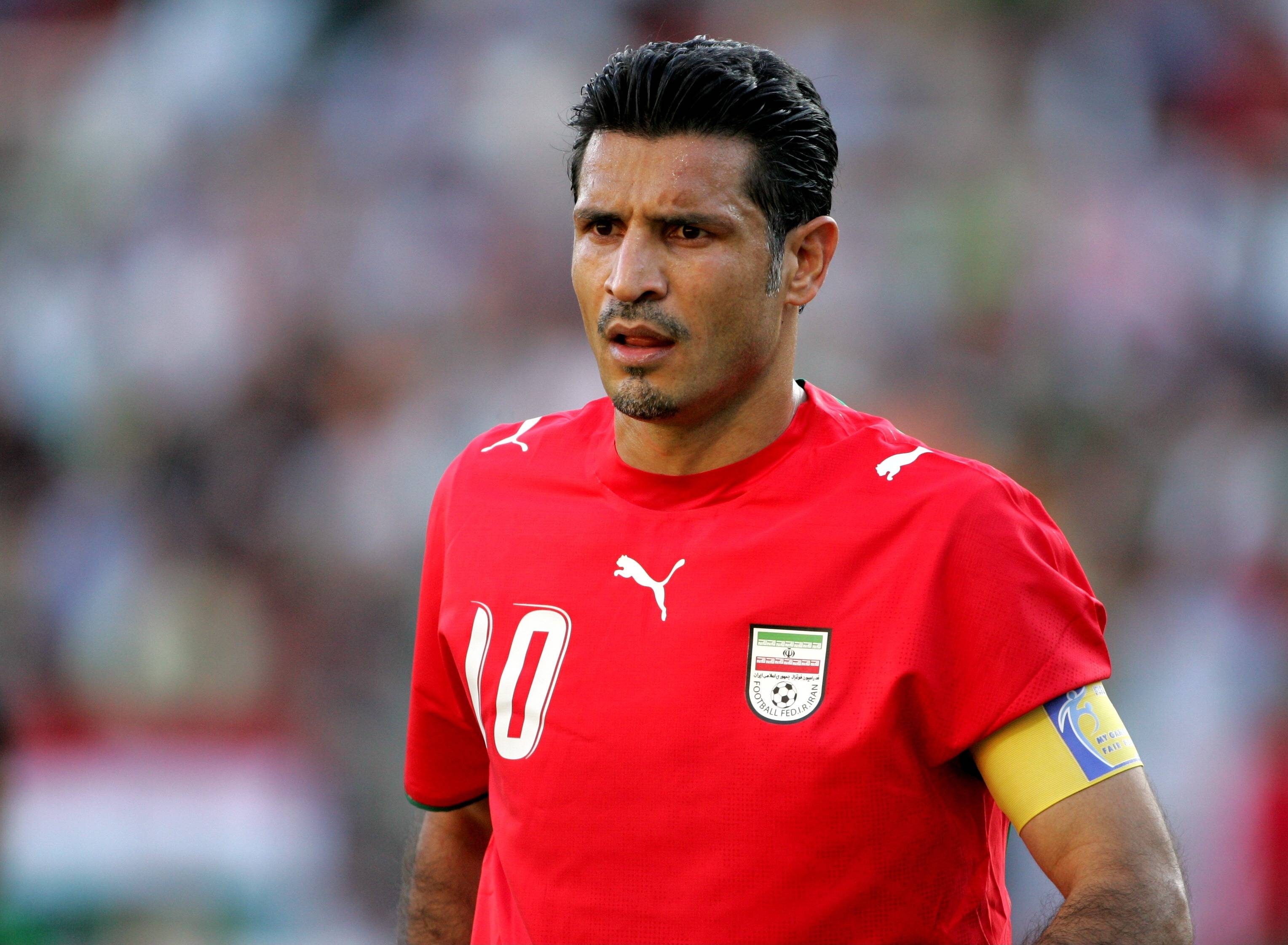 Ali Daei, Pesepak Bola Muslim yang Pernah Cetak Rekor Dunia | SUPERLIVE