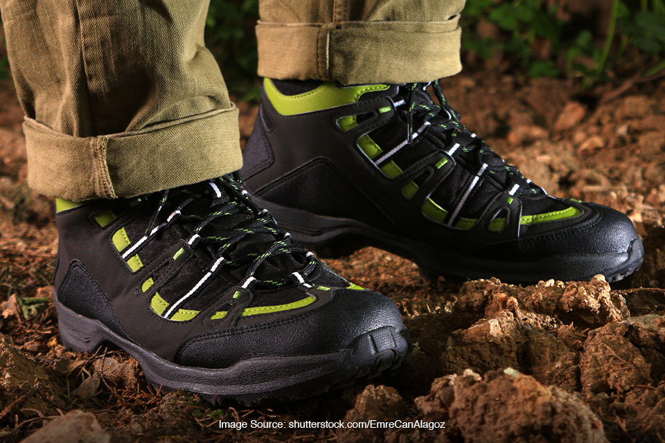 5 Tips Memilih Sepatu Hiking Terbaik untuk Bergaya, Bikin Tampilan Gak ...