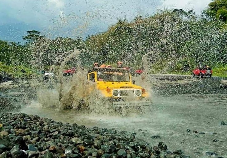 Serunya Lava Tour Merapi, Menyusuri Gunung Merapi Naik Mobil Jeep ...
