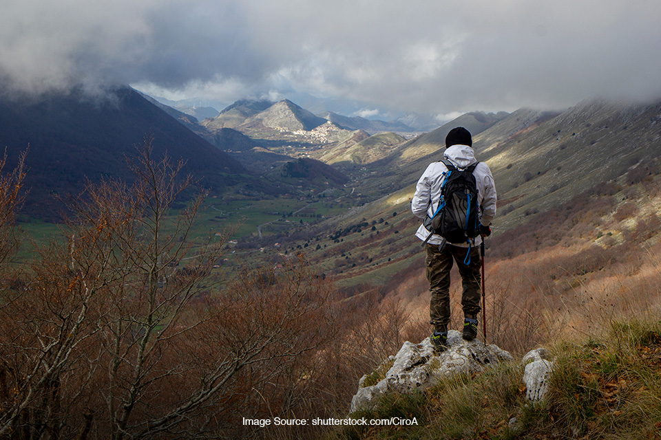 6 Tips Hiking Bagi Pemula Agar Pendakian Jadi Aman dan Menyenangkan ...