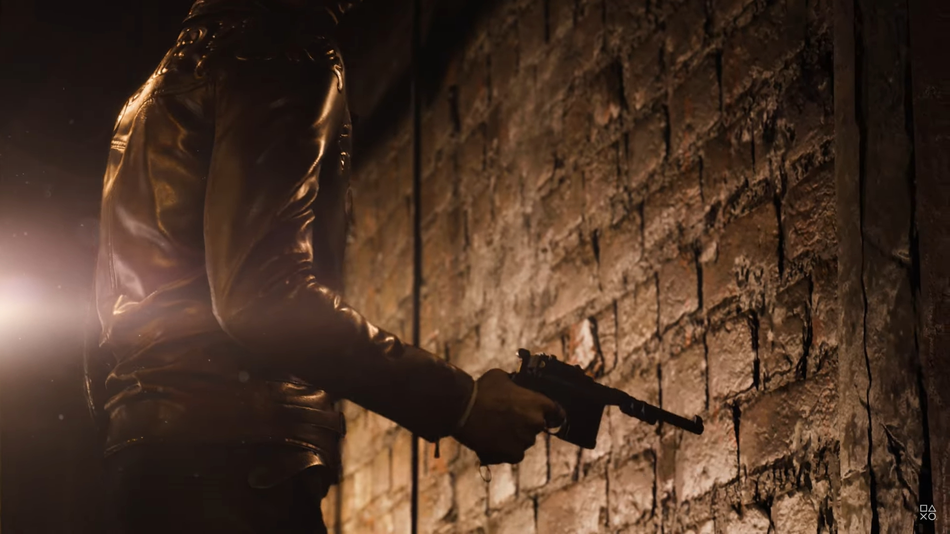 Rekomendasi Handgun Resident Evil 4 Remake Paling Mematikan! | SUPERLIVE