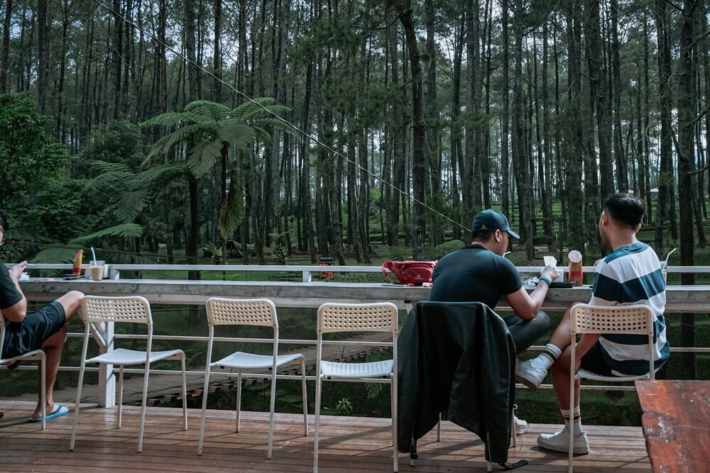 25 Cafe Bogor Hits: Nongkrong Asik dengan View Alam Bikin Betah | SUPERLIVE