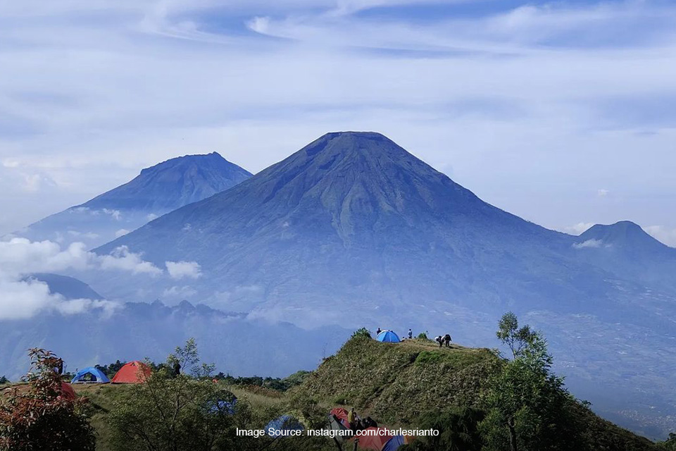 Kelebihan Gunung Prau untuk Segala Tingkatan Pendaki | SUPERLIVE