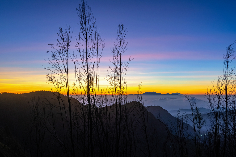 Gunung-gunung dengan sunrise terbaik menurut | SUPERLIVE