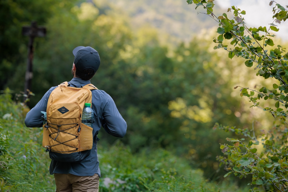 Apa Itu Backpacker dan Flashpacker? Ini Perbedaannya! | SUPERLIVE