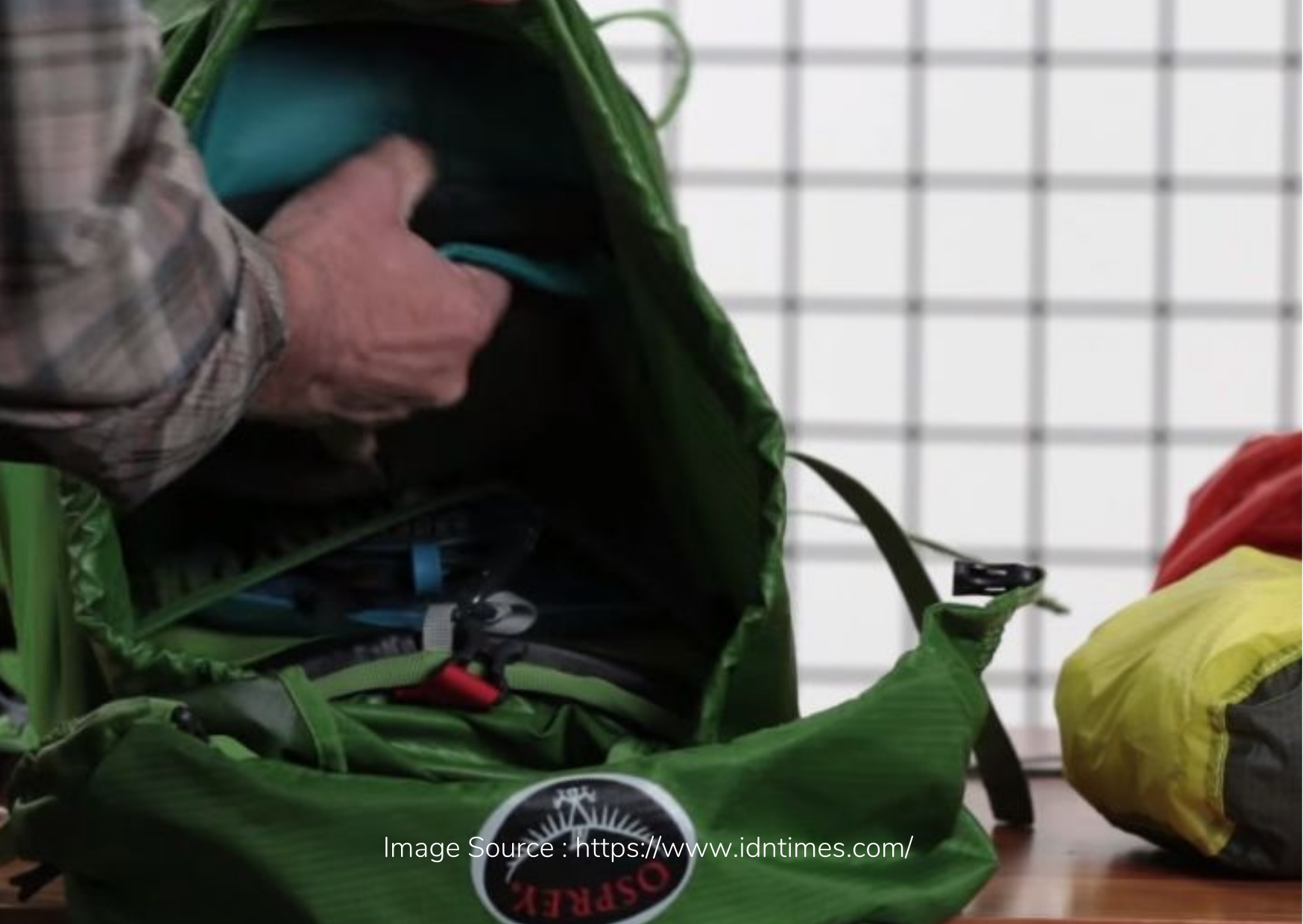 Cara Menyusun Barang di Dalam Tas Carrier yang Tepat Saat Mendaki ...