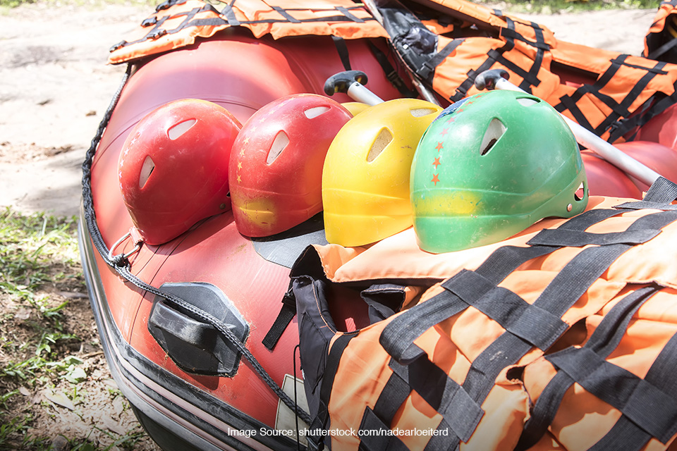 Perlengkapan Rafting yang Wajib Lo Persiapkan untuk Arung Jeram | SUPERLIVE