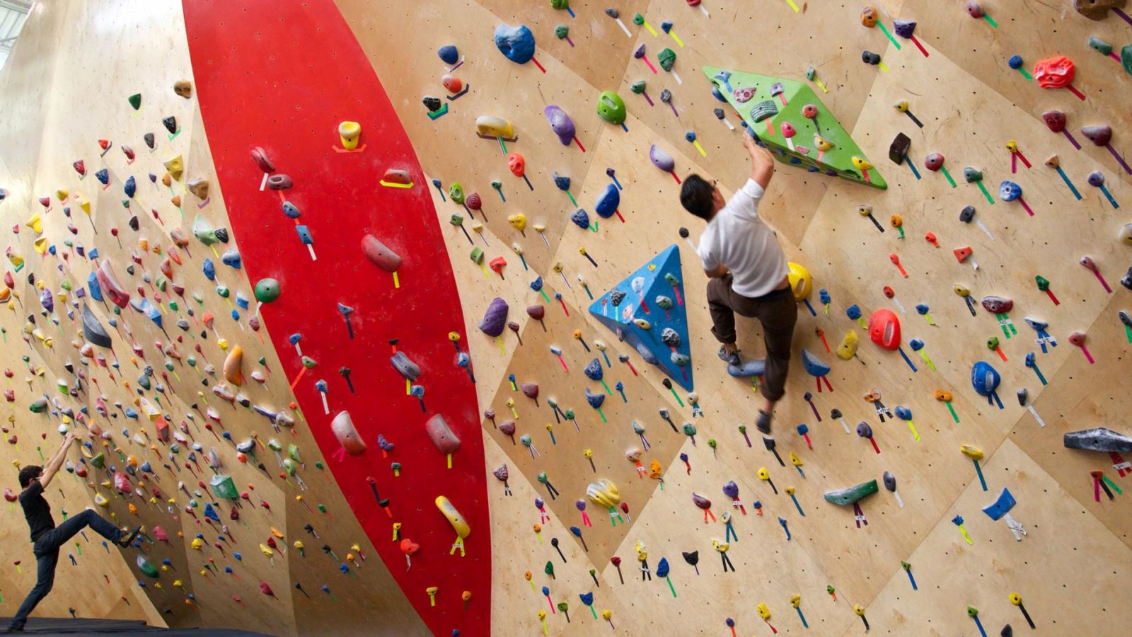 Speed Climbing, Sama Persis Seperti Panjat Tebing Tapi yang Ini Lebih ...