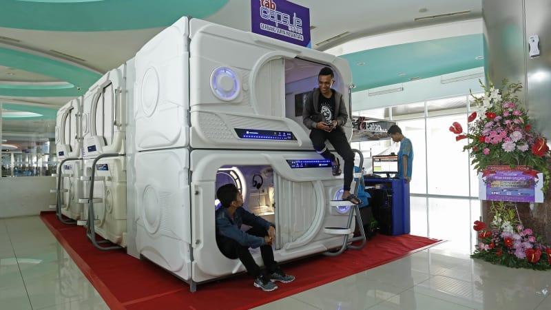 Serba-serbi Hotel Kapsul, Favorit Para Petualang dan Backpacker ...