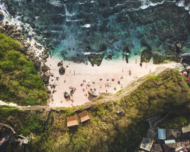 Pantai Suluban, Keindahan Alam di Bali yang Tersembunyi Namun Menyimpan Pesona Nan Memukau ...
