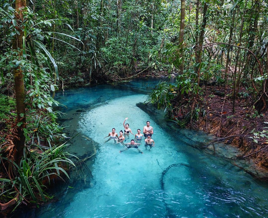 4 Fakta Menarik Kalibiru Raja Ampat Pasti Bikin Lo Ingin Mulai ...