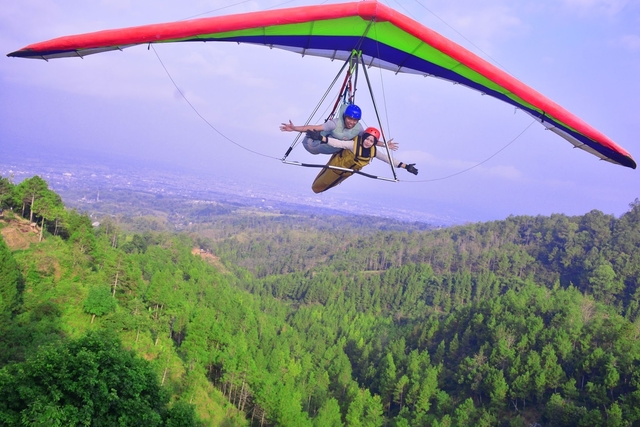 8 Spot Keren di Coban Rais Malang yang Mesti Lo Datangi, Nih! | SUPERLIVE