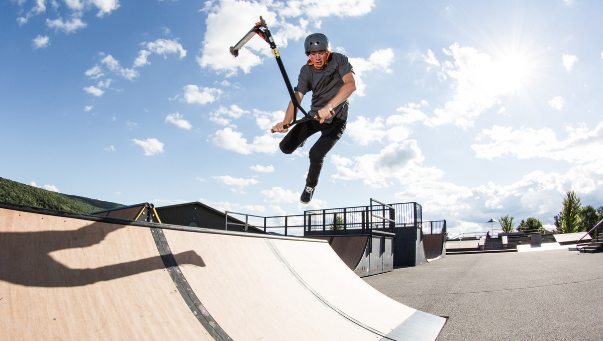 5 Trik Dasar Freestyle Scooter yang Patut Untuk Lo Kuasai Bagi Pemula ...