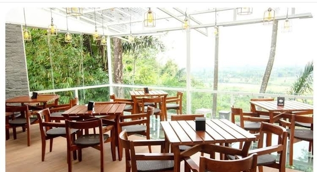 5 Fakta Menarik Kafe Tebing Jember di Jawa Timur: Ngopi di atas Tebing ...