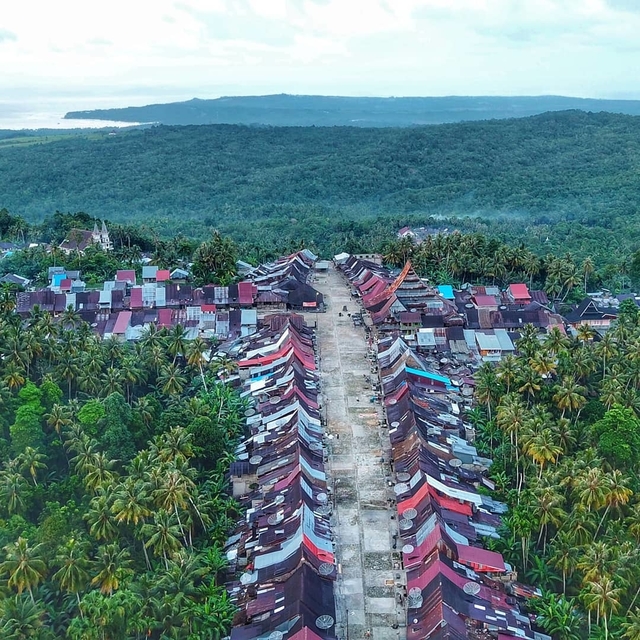 4 Fakta Menarik Seputar Tradisi Lompat Batu Nias yang Perlu untuk Lo ...