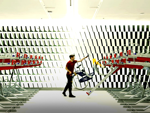 Belanda Punya Garasi Sepeda yang Besar Mirip Bandara | SUPERLIVE