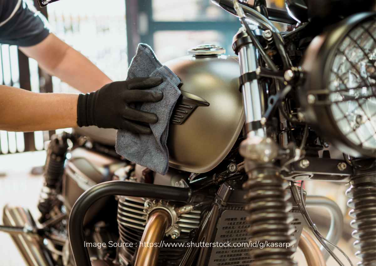 Tips Merawat Motor Touring yang Mudah Walau Hanya di Rumah | SUPERLIVE