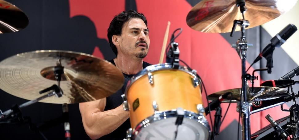 Brad Wilk 'RATM' Pernah Hampir Jadi Drummer Pearl Jam | SUPERLIVE