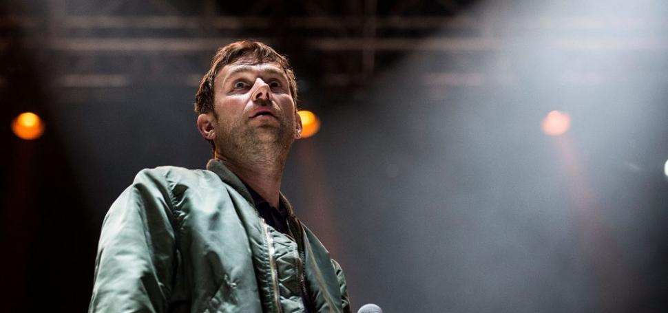 Damon Albarn Beberkan Pengalaman Paling Memalukan Saat Manggung | SUPERLIVE