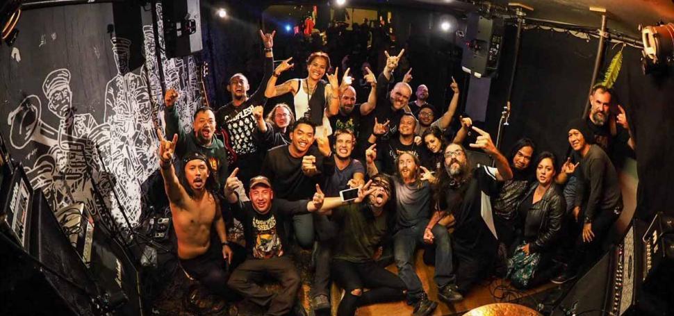 Agung Hellfrog: Jurnal Burgerkill Menginvasi Eropa (Part 1) | SUPERLIVE