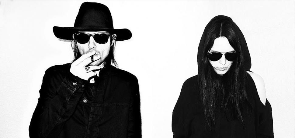 Cold Cave Luncurkan Parfum Eksklusif | SUPERLIVE