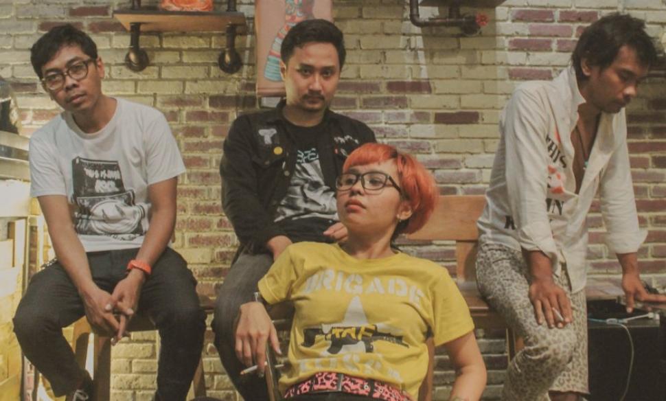 LIPS Rilis Ulang Album Debut ke Format CD | SUPERLIVE