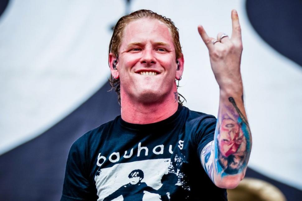 Corey Taylor Siap Luncurkan Album Solo Perdana, 'CMFT' | SUPERLIVE