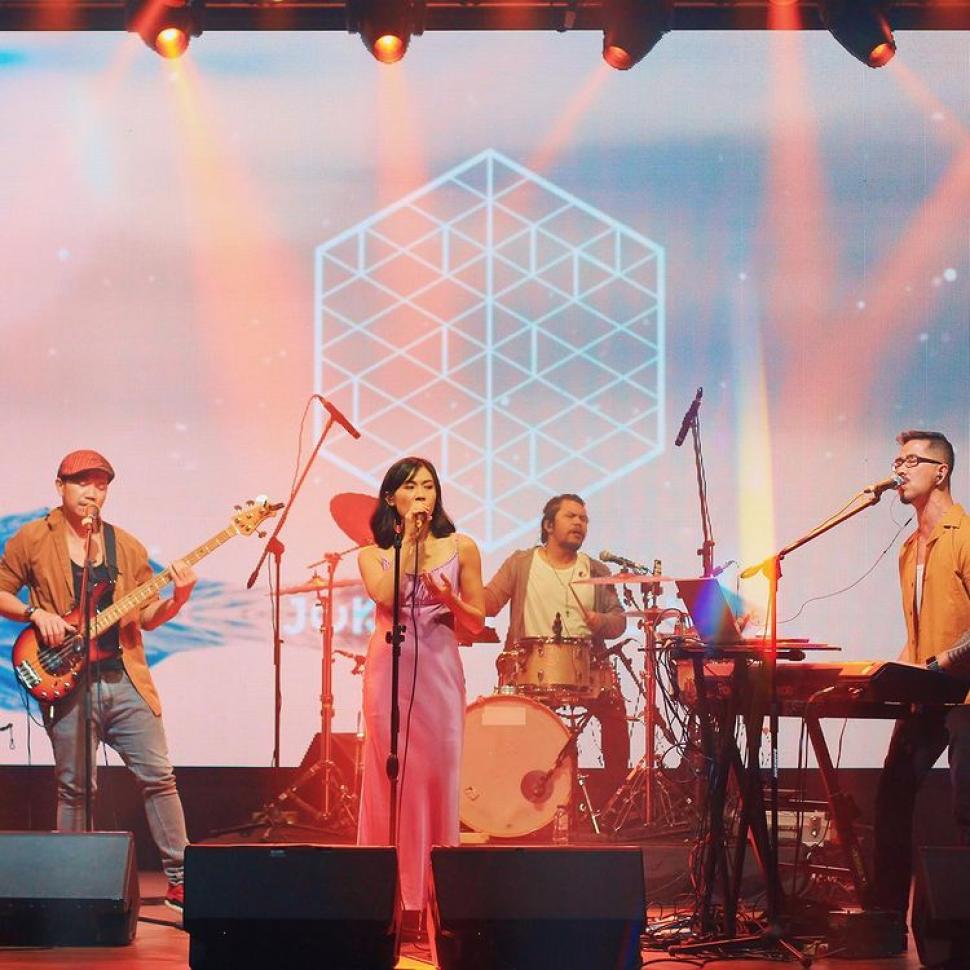 Menanti Ledakan Nuklir Lewat Single Anyar Joko in Berlin “Vermilion Sky ...