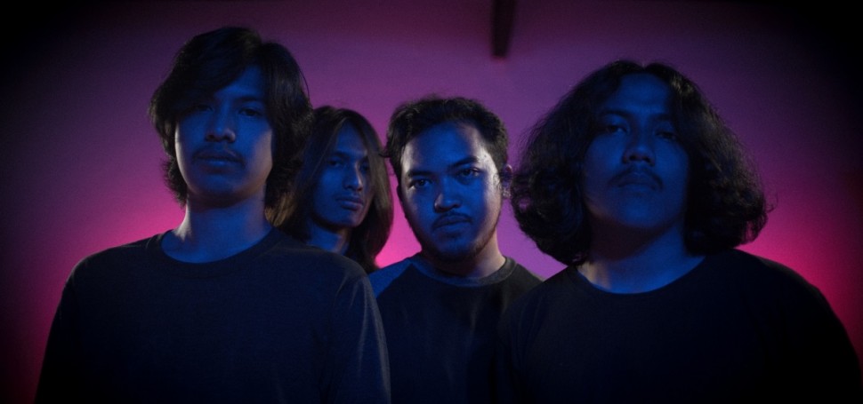 Lizzie Suguhkan Heavy Rock Garang di Album Mini Perdana | SUPERLIVE