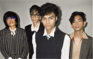 Kolaborasi Musisi Dua Negara: Midnight Fusic dan Pijar Band Dengan ...